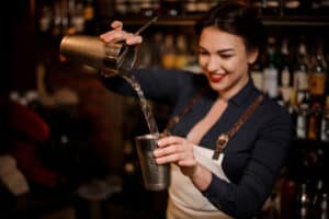 What To Wear as a Bartender: The Proper Attire | DineWithDrinks
