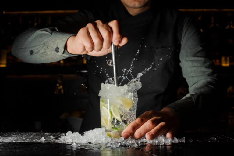 What To Wear as a Bartender: The Proper Attire | DineWithDrinks