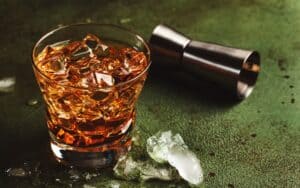 How To Serve Whiskey: The Ultimate Guide | DineWithDrinks