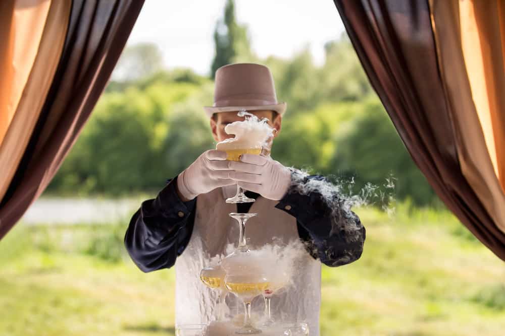 How Much To Tip Bartenders At Weddings DineWithDrinks