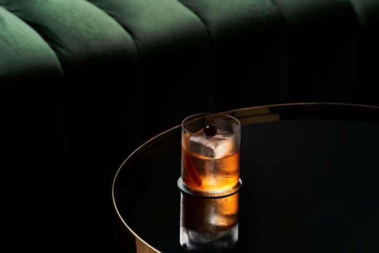 How To Serve Whiskey: The Ultimate Guide | DineWithDrinks
