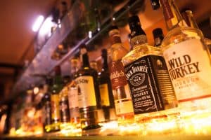 How To Measure Liquor Bottles for Inventory (5 Methods) | DineWithDrinks
