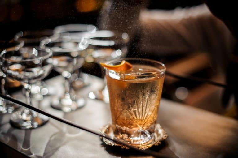 Neat, Straight Up & on the Rocks: How To Order a Drink | DineWithDrinks