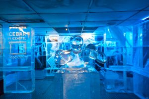 What Is an Ice Bar? (A Guide With Pictures) | DineWithDrinks