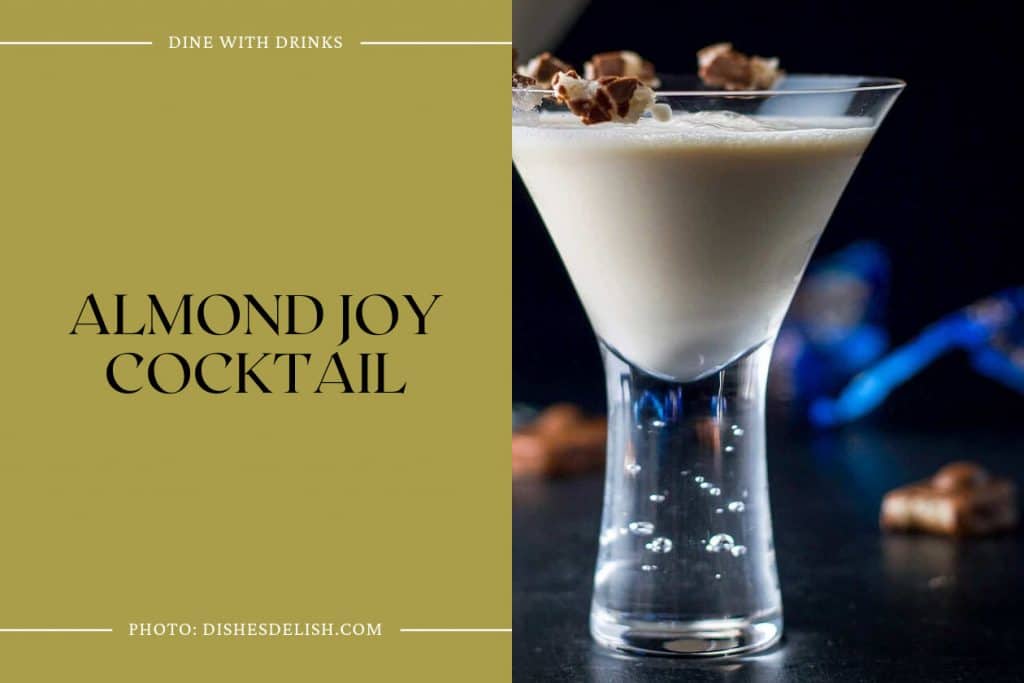 21 Creamy Amaretto Cocktails That Will Make You Swoon | DineWithDrinks