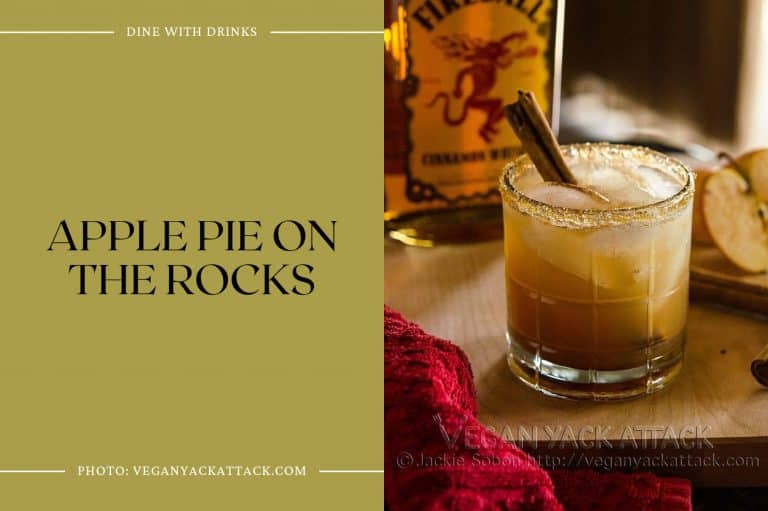 17 Fireball Holiday Cocktails to Ignite Your Festive Spirit ...