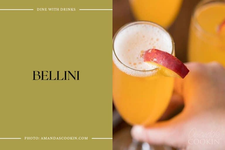 18 White Peach Cocktails to Sip Your Way into Summer Bliss | DineWithDrinks