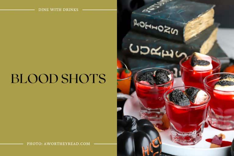 29 Red Halloween Cocktails to Sip on While You Slay All Day ...