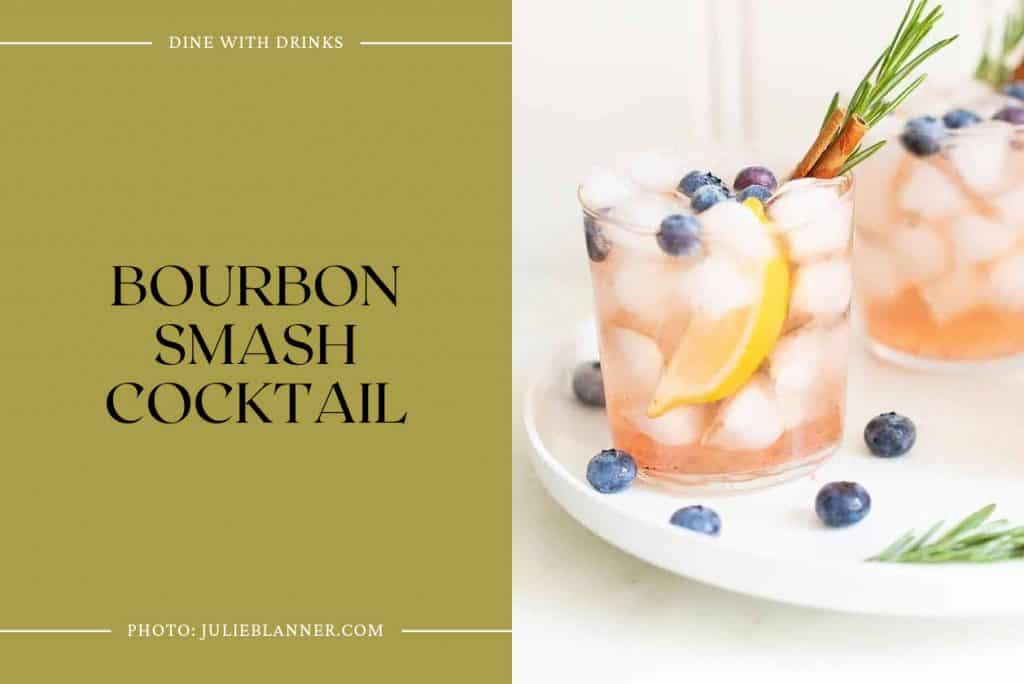 30 Holiday Bourbon Cocktails to Warm Your Winter Nights | DineWithDrinks