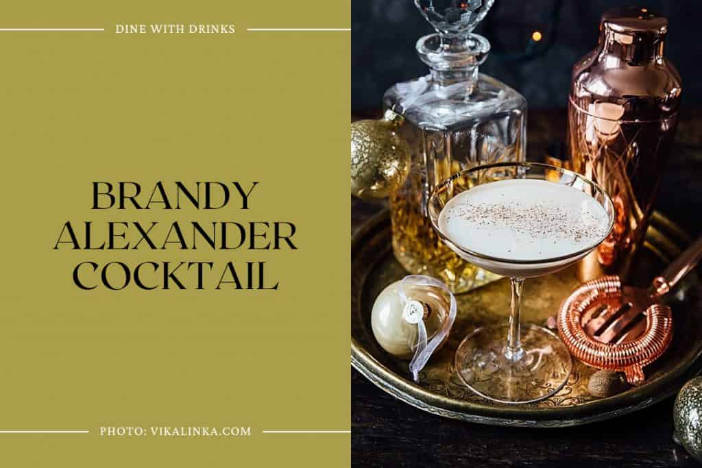 26 Brandy Holiday Cocktails to Keep You Warm and Merry | DineWithDrinks