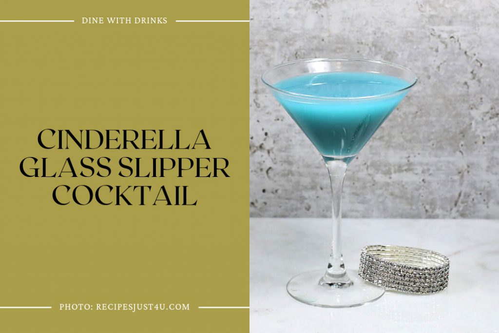23 Fantasy Themed Cocktails to Satisfy Your Inner Romantic | DineWithDrinks