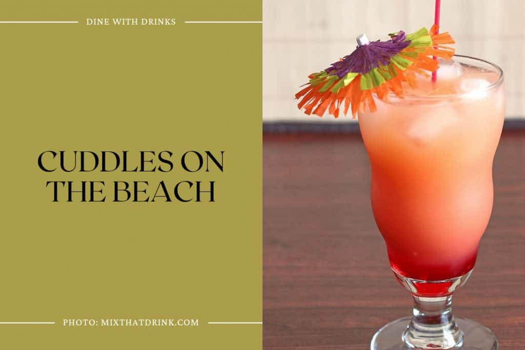 30 Easy Beach Cocktails to Sip Under the Sun | DineWithDrinks