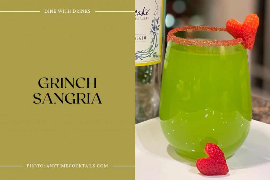 15 Grinch Cocktails to Make Your Holidays Merry and Green | DineWithDrinks