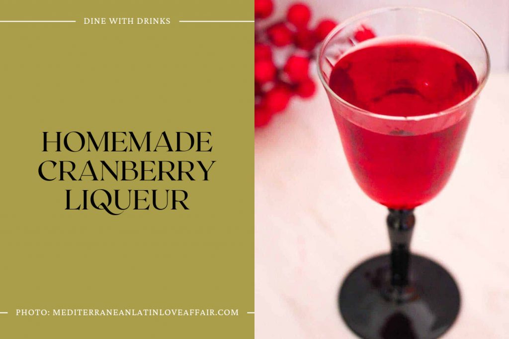 16 Best Cranberry Liqueur Cocktails to Spice Up Your Night ...