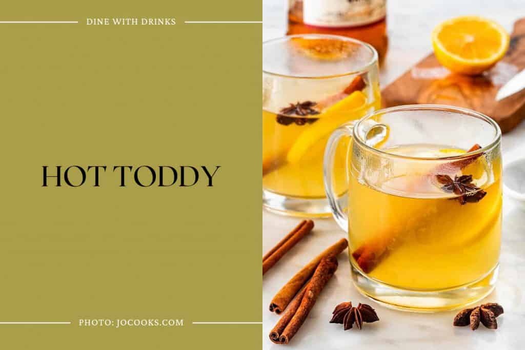 23 Warm Whiskey Cocktails That Will Melt Your Cold Heart | DineWithDrinks