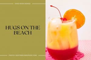 30 Easy Beach Cocktails to Sip Under the Sun | DineWithDrinks