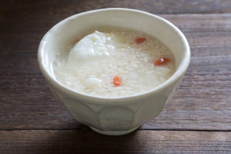 Most Popular Drinks in China (Alcoholic & Non-Alcoholic) | DineWithDrinks