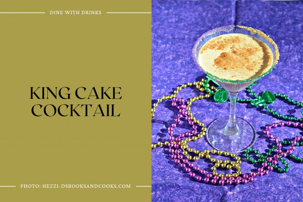 23 Easy Mardi Gras Cocktails to Shake Up Your Celebrations | DineWithDrinks