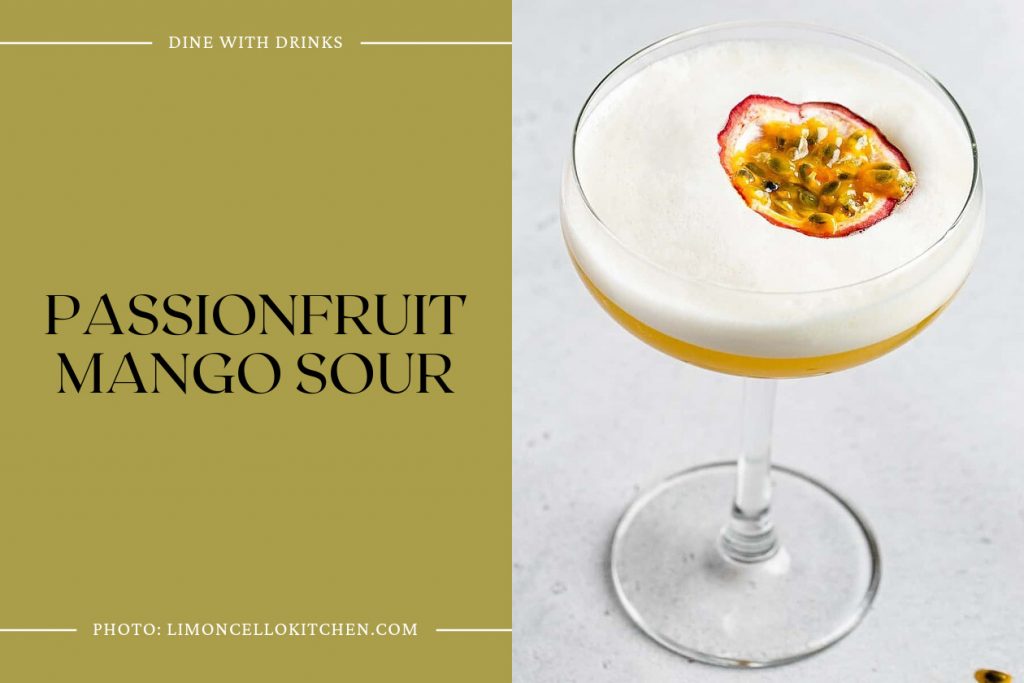 29 Foamy Cocktails That Will Make Your Taste Buds Dance! | DineWithDrinks