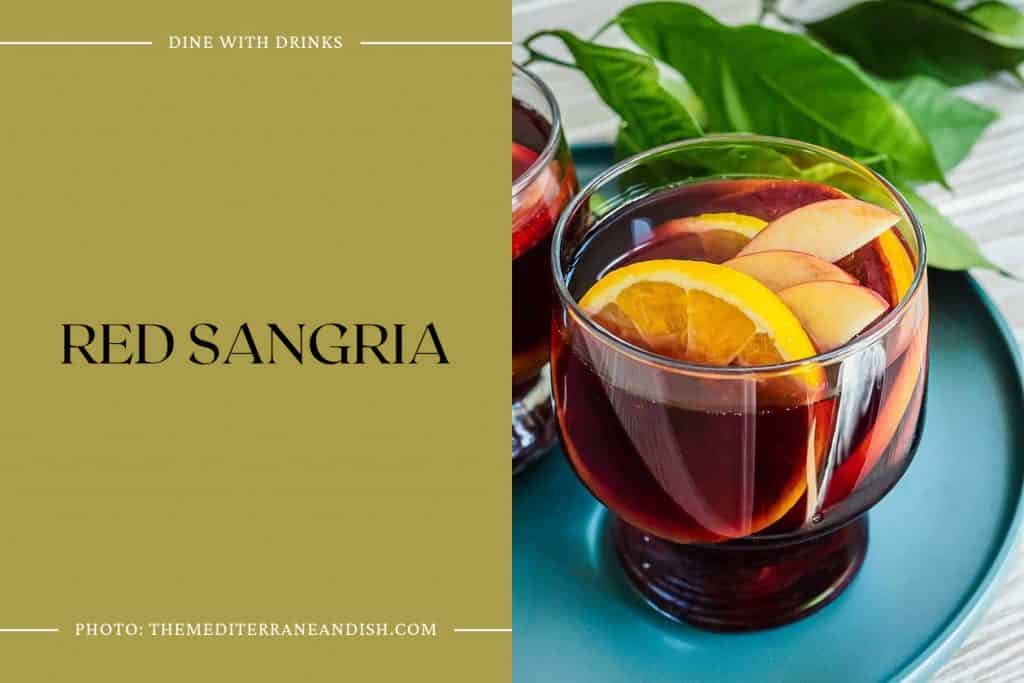 5 Easy Mediterranean Cocktails to Sip on a Sunny Day! | DineWithDrinks