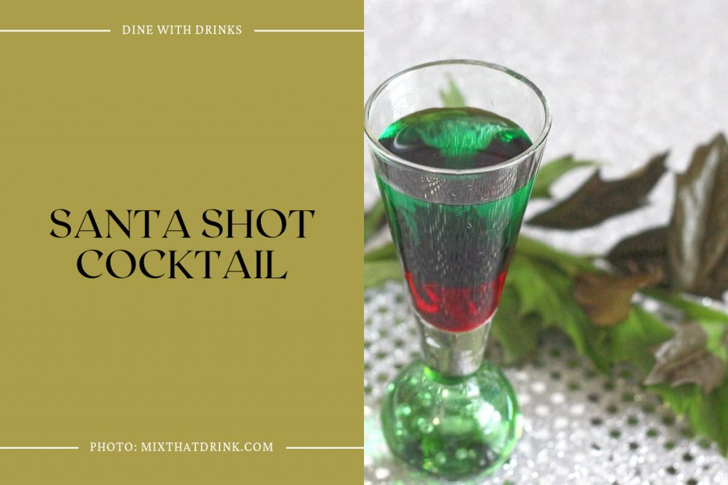 26 Red and Green Christmas Cocktails to Jingle Your Bells | DineWithDrinks