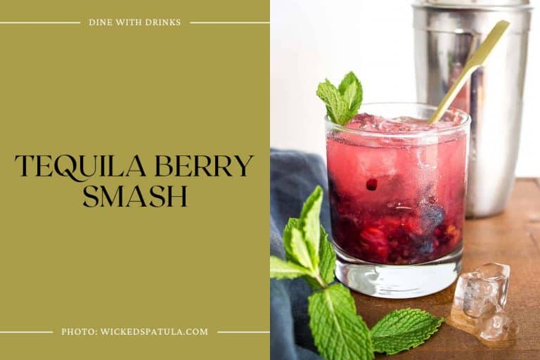 34 Berry Cocktails to Shake up Your Summer Sipping! | DineWithDrinks