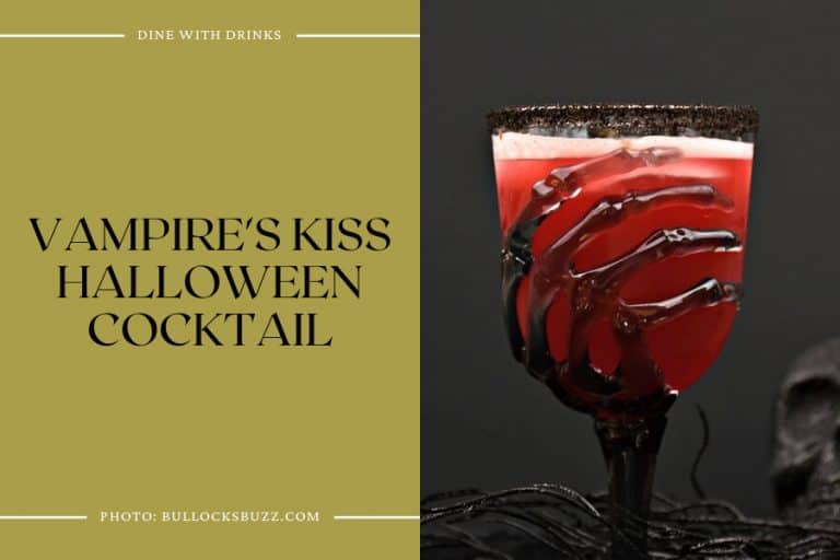 29 Red Halloween Cocktails to Sip on While You Slay All Day ...
