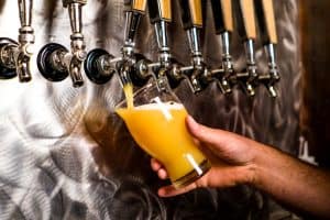 Things To Know About Serving Cocktails on Draft | DineWithDrinks