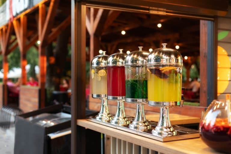 Things To Know About Serving Cocktails on Draft | DineWithDrinks