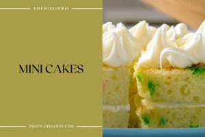 22 Mini Cake Recipes: Bite-sized Bliss for Every Sweet Tooth ...