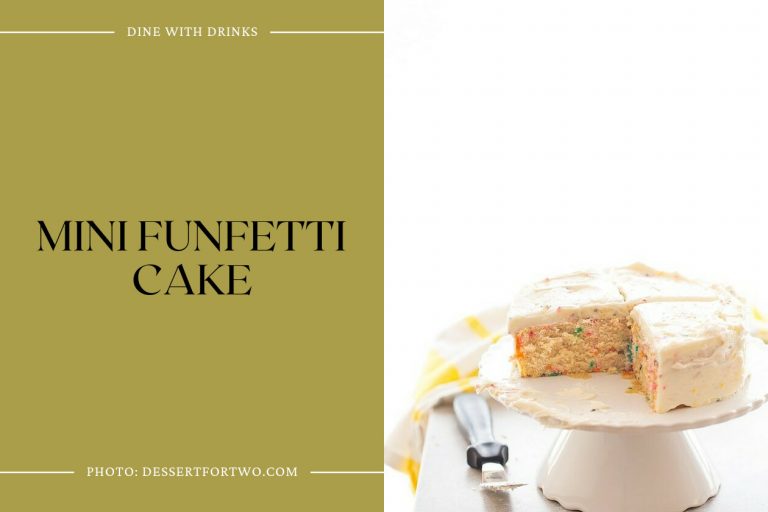 22 Mini Cake Recipes: Bite-sized Bliss for Every Sweet Tooth ...